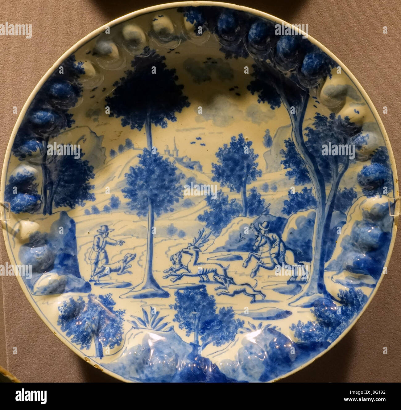This early 18th-century Delft ceramic dish was produced by the de Roos ...