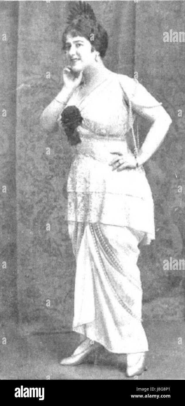 Full body depiction Black and White Stock Photos & Images - Alamy