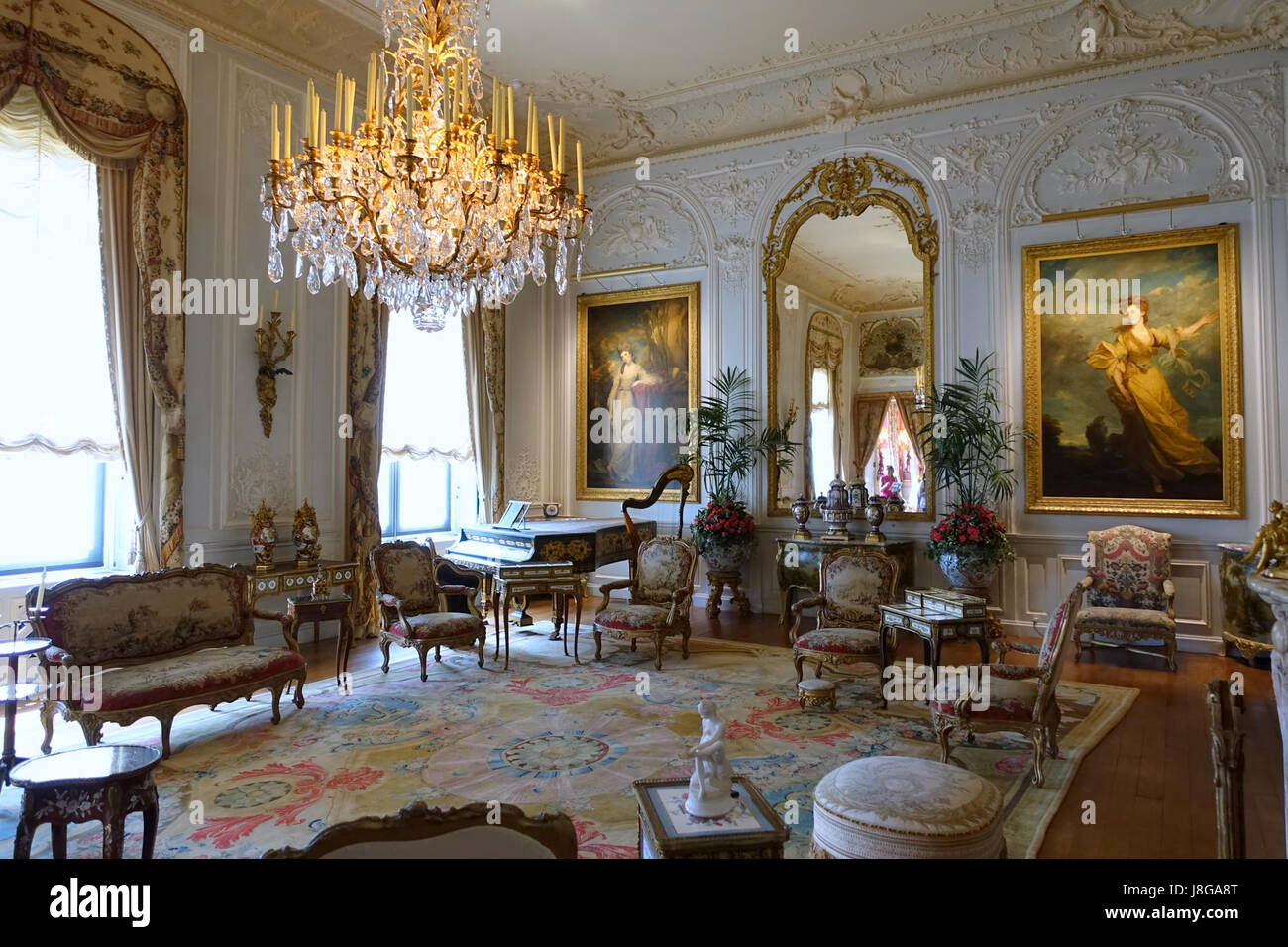 Drawing Room Manor High Resolution Stock Photography and Images - Alamy