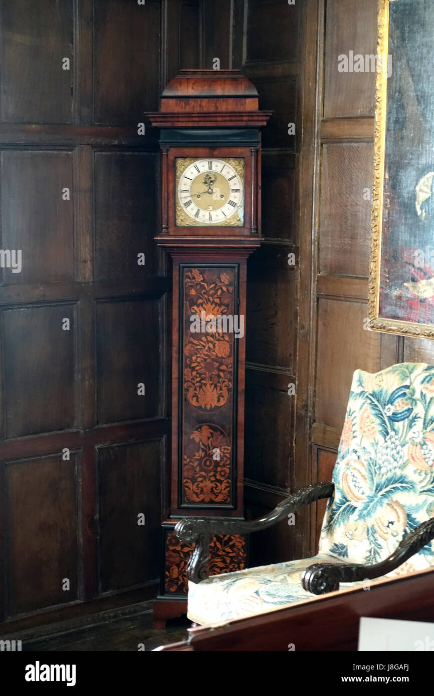 This longcase clock, crafted by Edward Eyston in London between 1670 ...