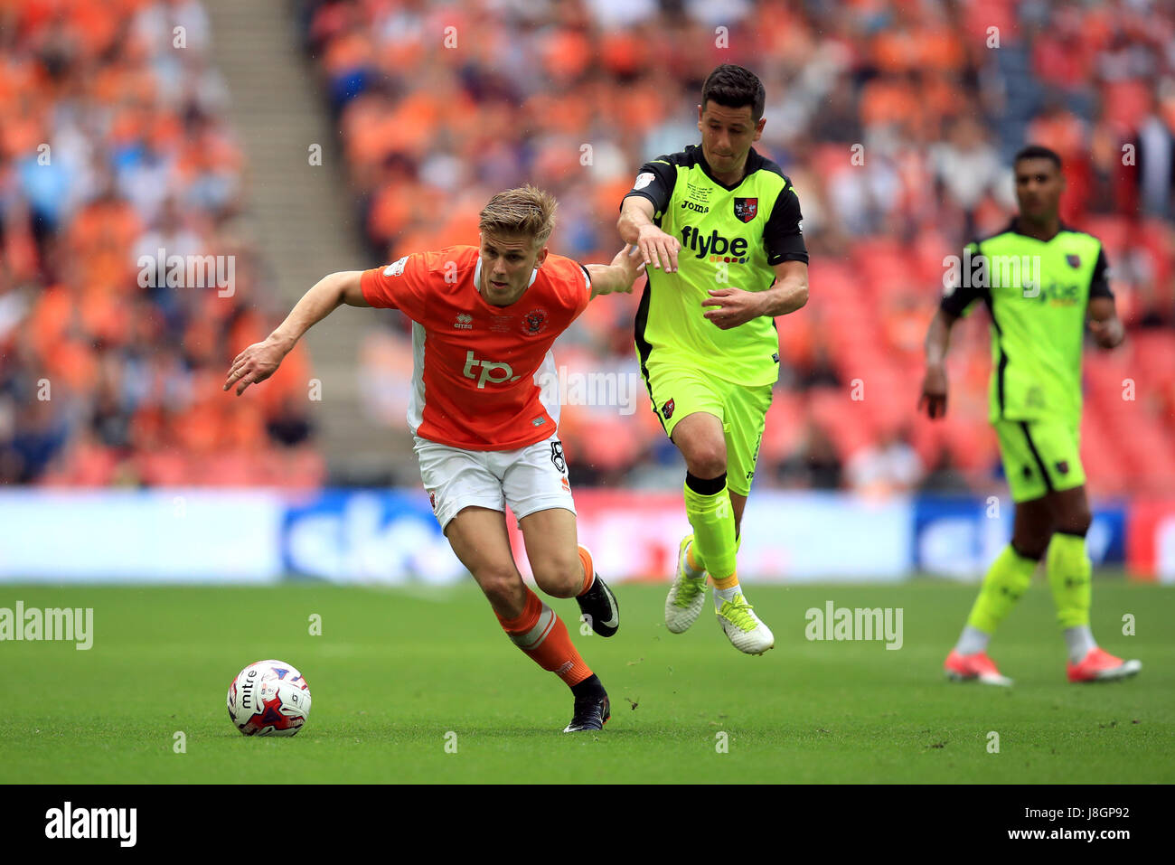 Exeter citys lloyd james battle hi-res stock photography and images - Alamy