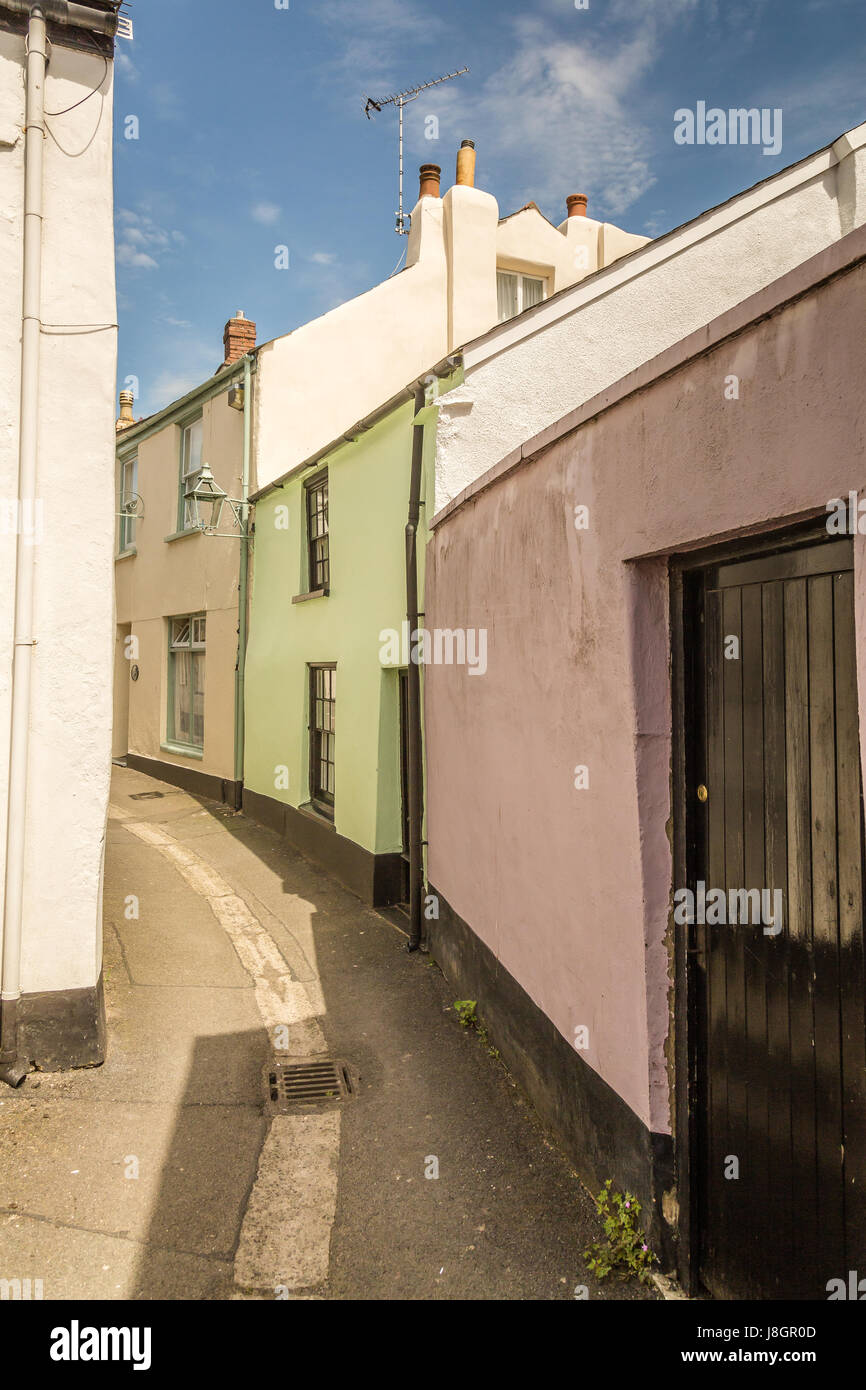 Hidden alleyways hi-res stock photography and images - Alamy