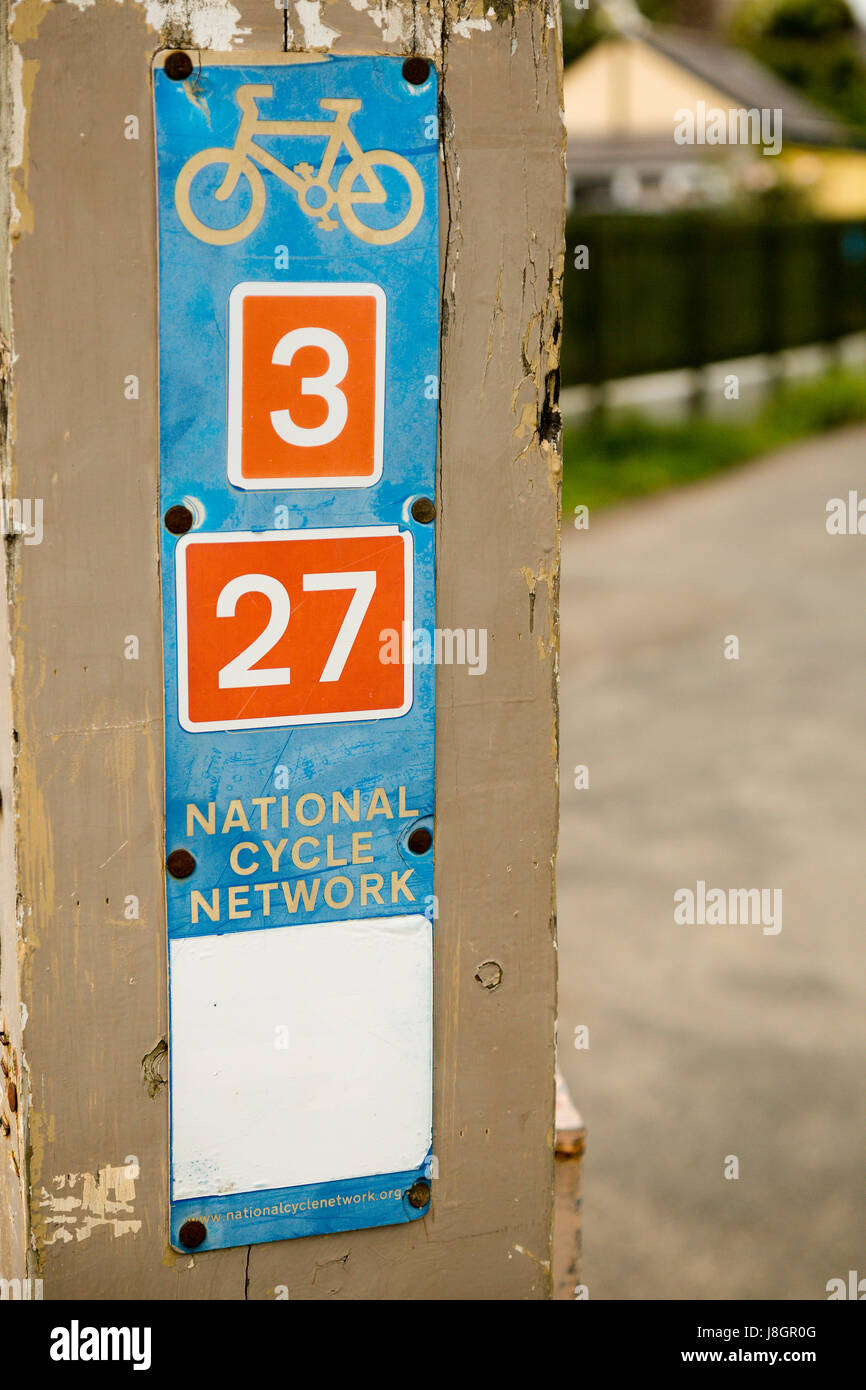 Sign marking the National Cycle Network Stock Photo - Alamy