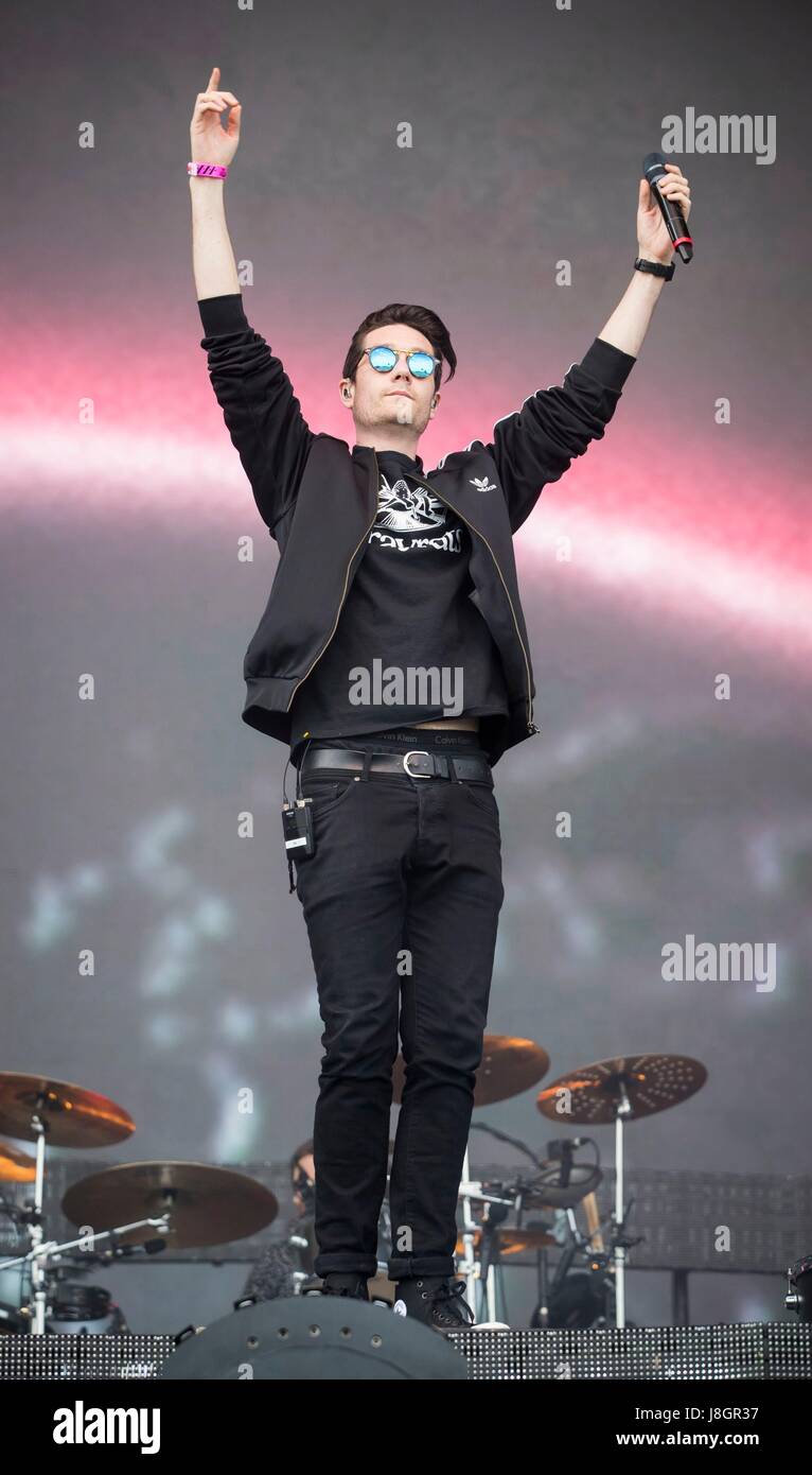 Bastille lead vocalist Dan Smith performs during a collaboration with ...