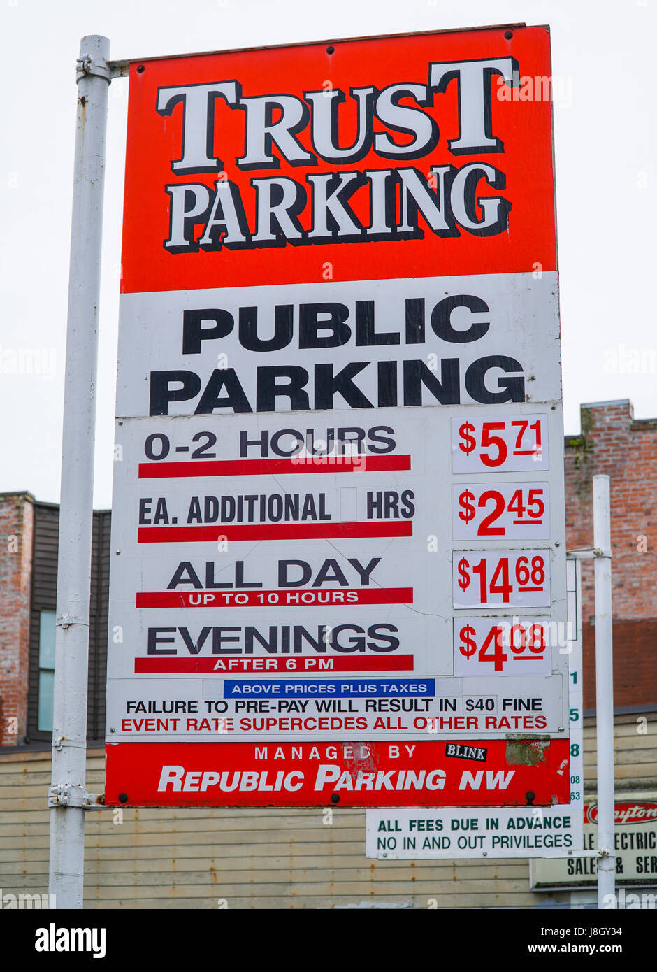 Parking Lot in Seattle Downtown - SEATTLE / WASHINGTON - APRIL 11, 2017 ...