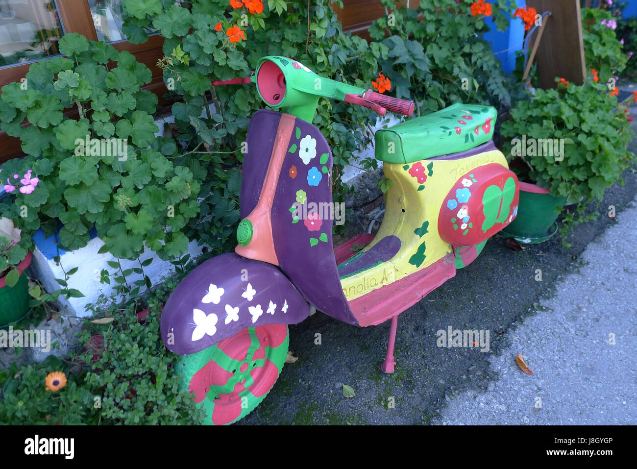 Purple Scooter Stock Photos & Purple Scooter Stock Images - Alamy