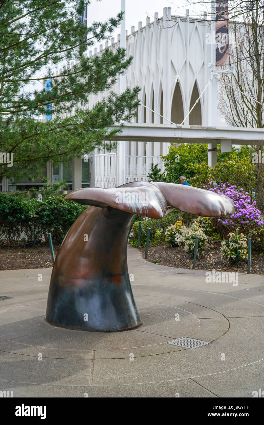 Bronze sculpture at Seattle Center - modern art - SEATTLE / WASHINGTON ...