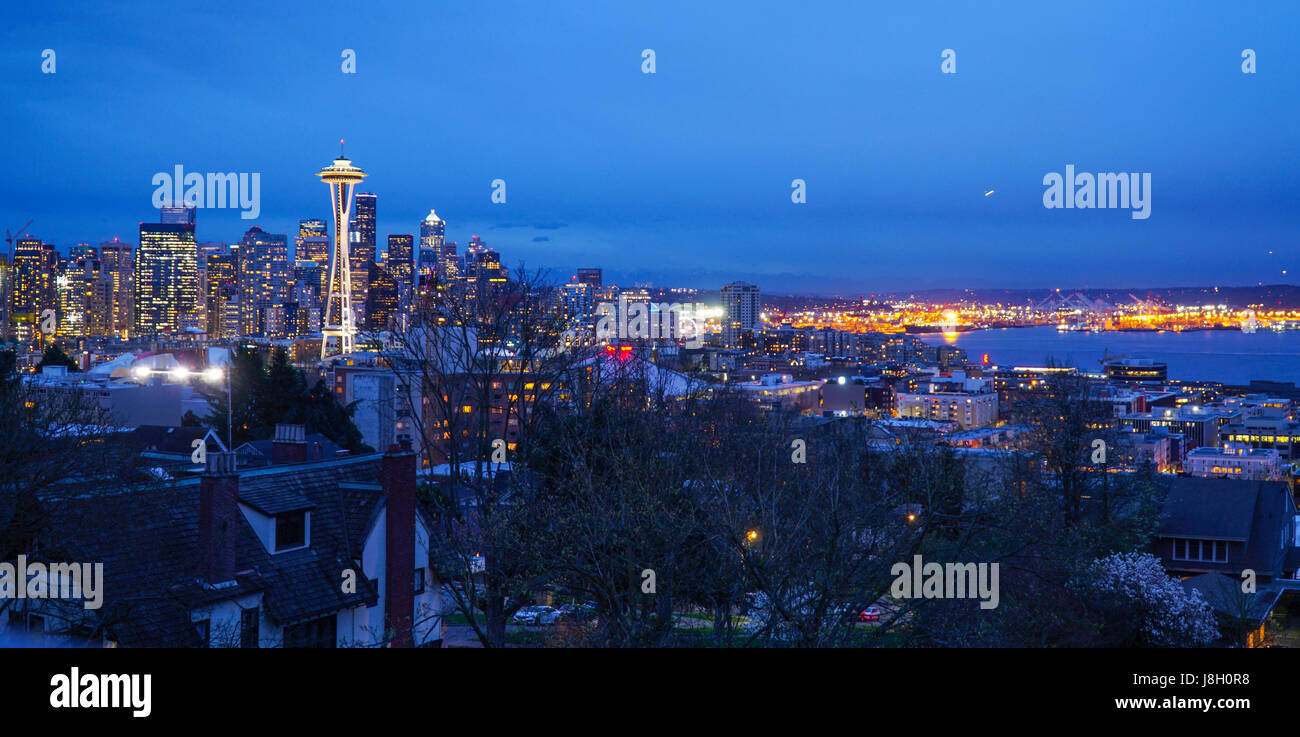 Seattle night photography hi-res stock photography and images - Alamy