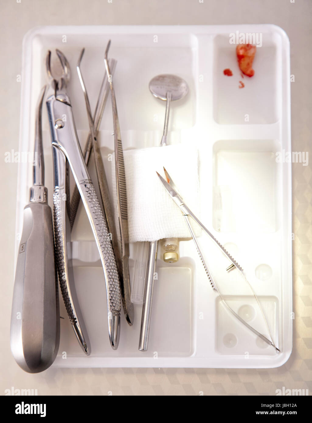 doctor, physician, medic, medical practicioner, dentist, means, agent ...