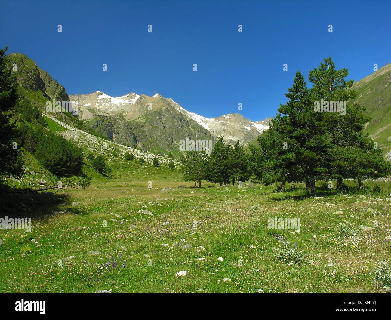 horizon, chain, rock, skyline, rocky, landscape, scenery, countryside ...