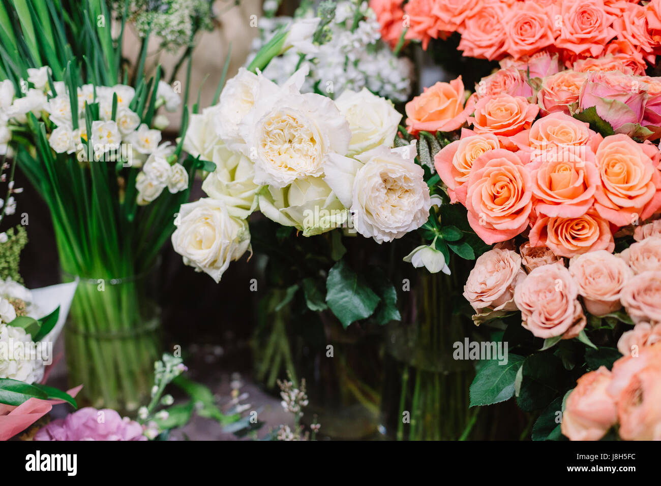 Gorgeous bouquets of roses and peonies Stock Photo - Alamy