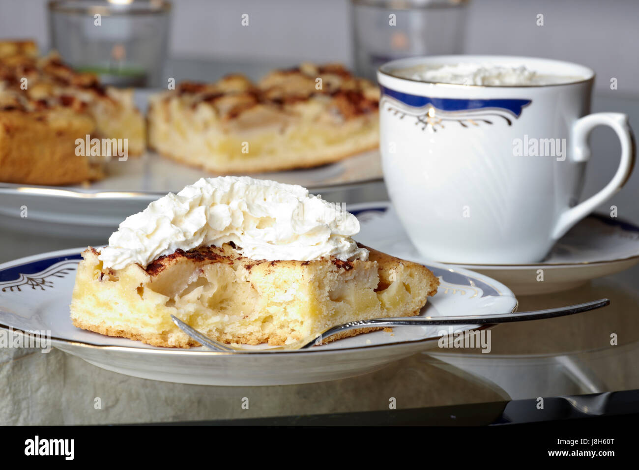 piece of apple pie with whipped cream - apple pie with whipped cream ...
