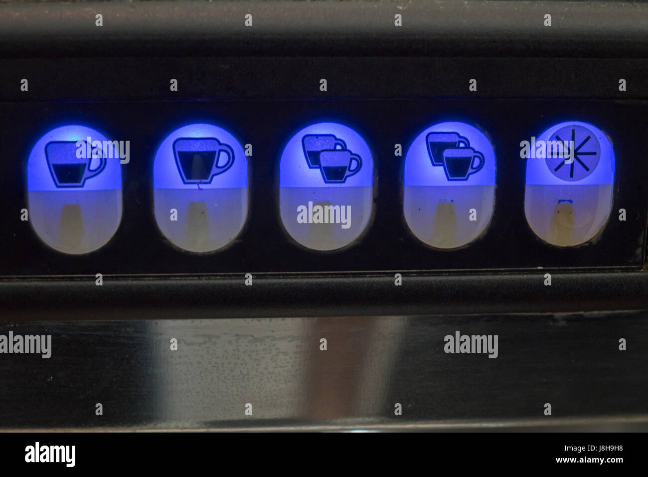 Coffee vending machine hi-res stock photography and images - Alamy