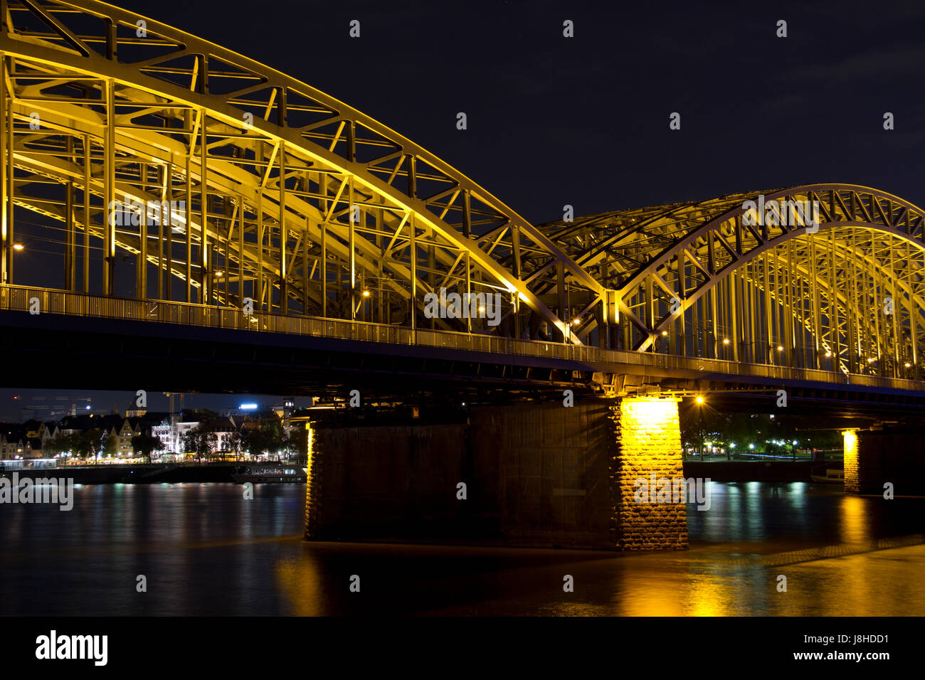 cologne, bridge, at night, night, nighttime, arc, arcs, shine, shines ...