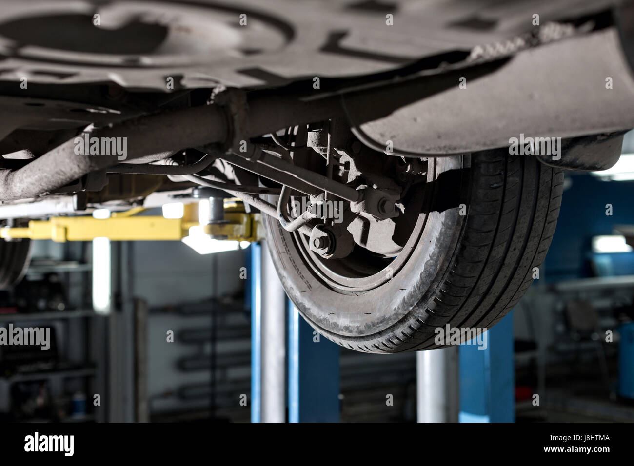 Raised chassis hi-res stock photography and images - Alamy