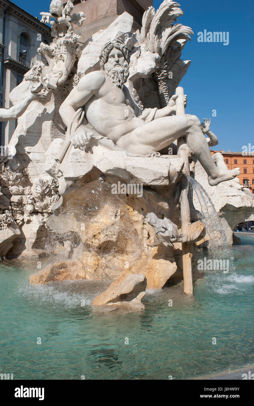 Statue of fighting hi-res stock photography and images - Alamy