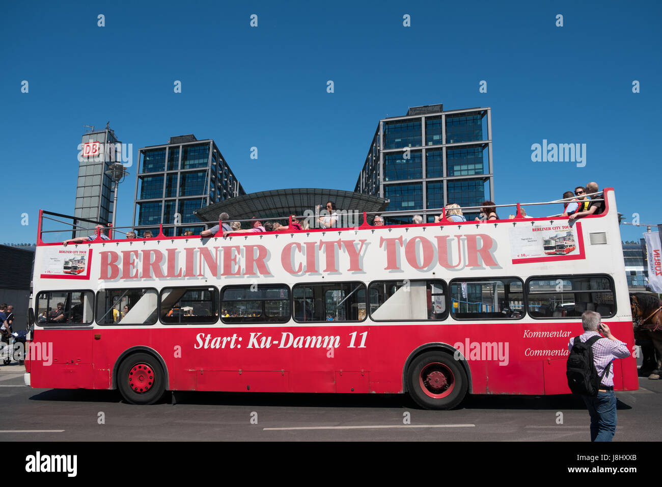 Berlin vintage bus germany hi-res stock photography and images - Alamy