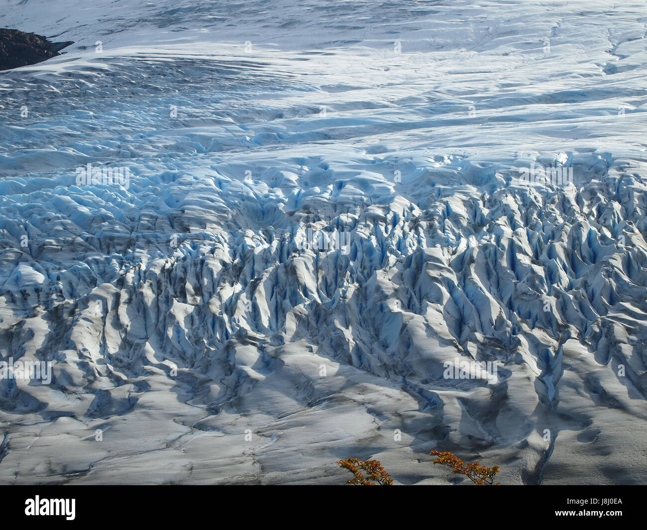 Serac fall hi-res stock photography and images - Alamy