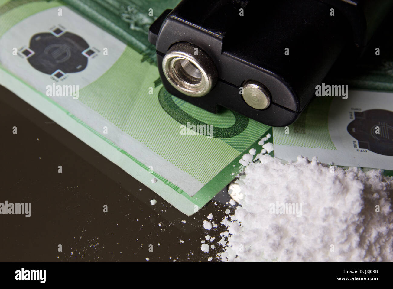 Drug raid hi-res stock photography and images - Alamy