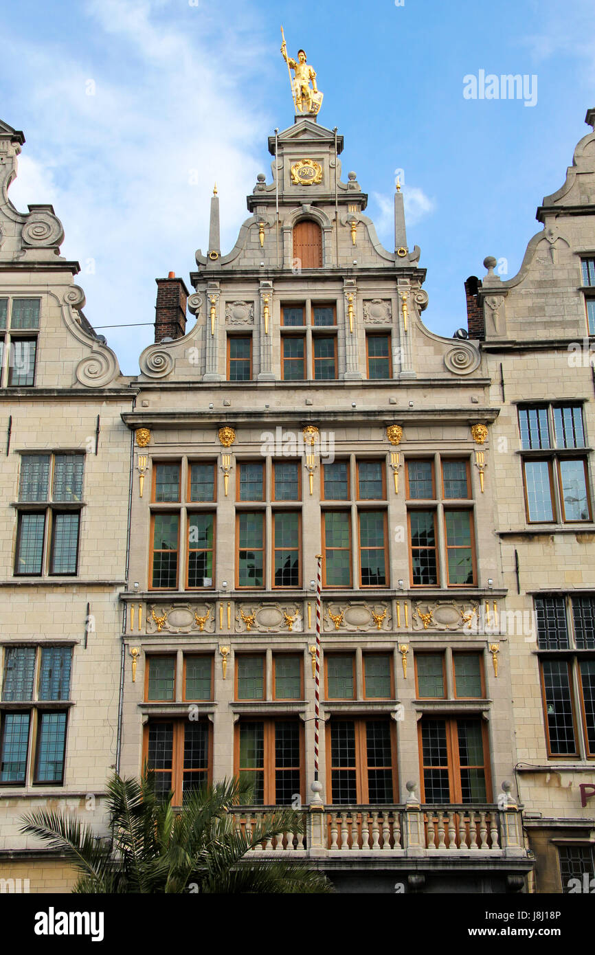 Flemish gothic architecture hi-res stock photography and images - Alamy