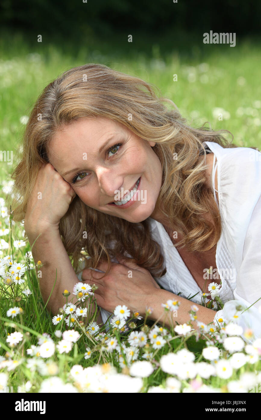 woman, female, portrait, flower, flowers, plant, lie, lying, lies ...