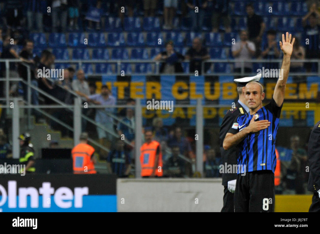 Rodrigo palacio inter milan against hi-res stock photography and images ...