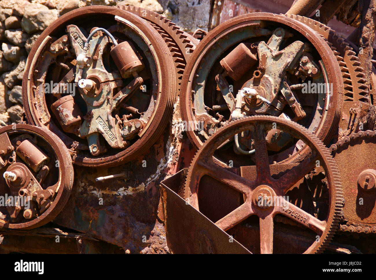 Old rusted gear transmission hi-res stock photography and images - Alamy