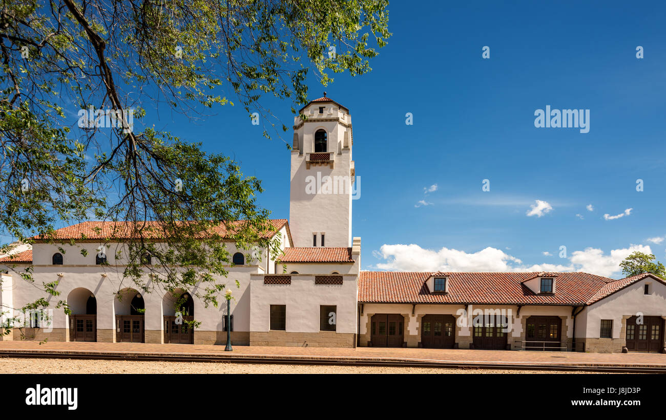 Historic train depot with rail tracks and loading deck Stock Photo - Alamy