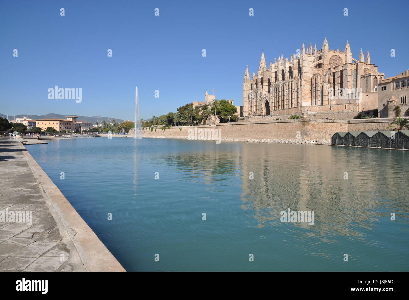 church, cathedral, mallorca, spain, fountain, style of construction ...