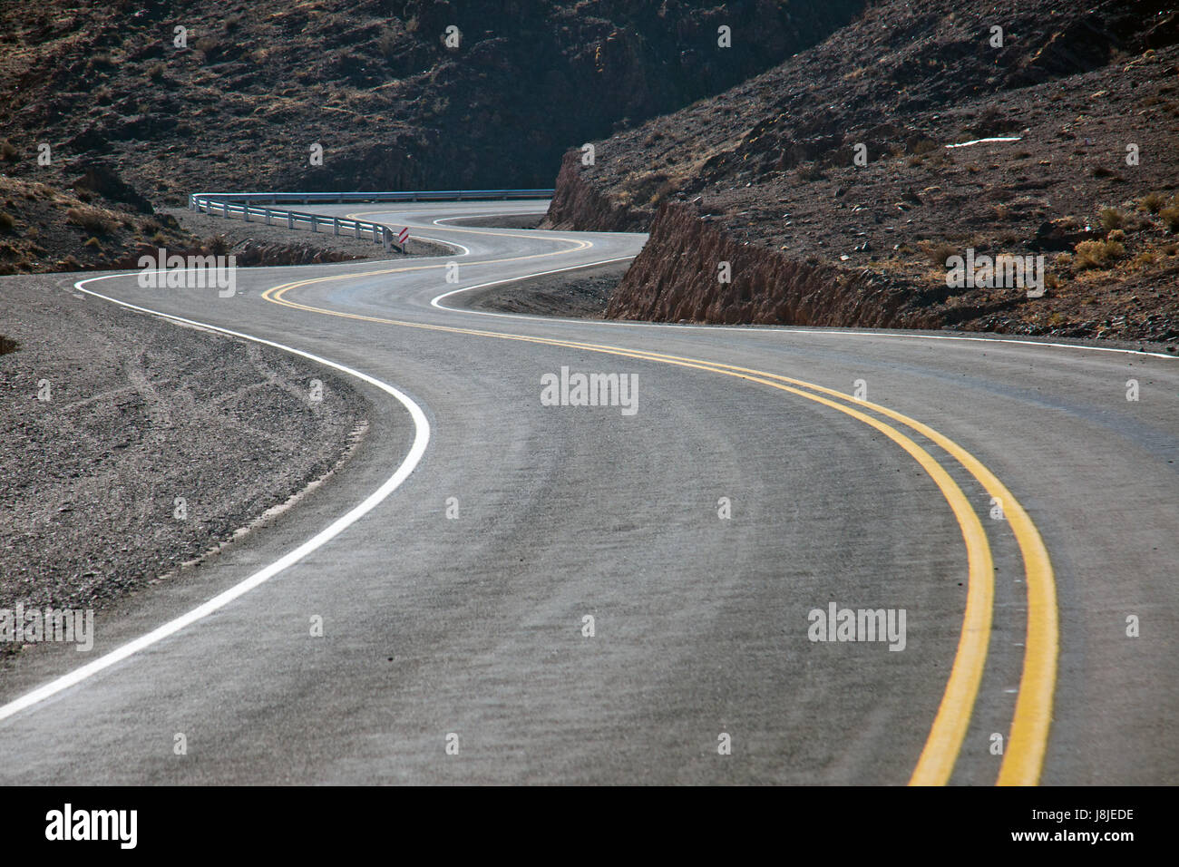 argentina, bend, marking, street, road, wavy line, yellow, drive ...