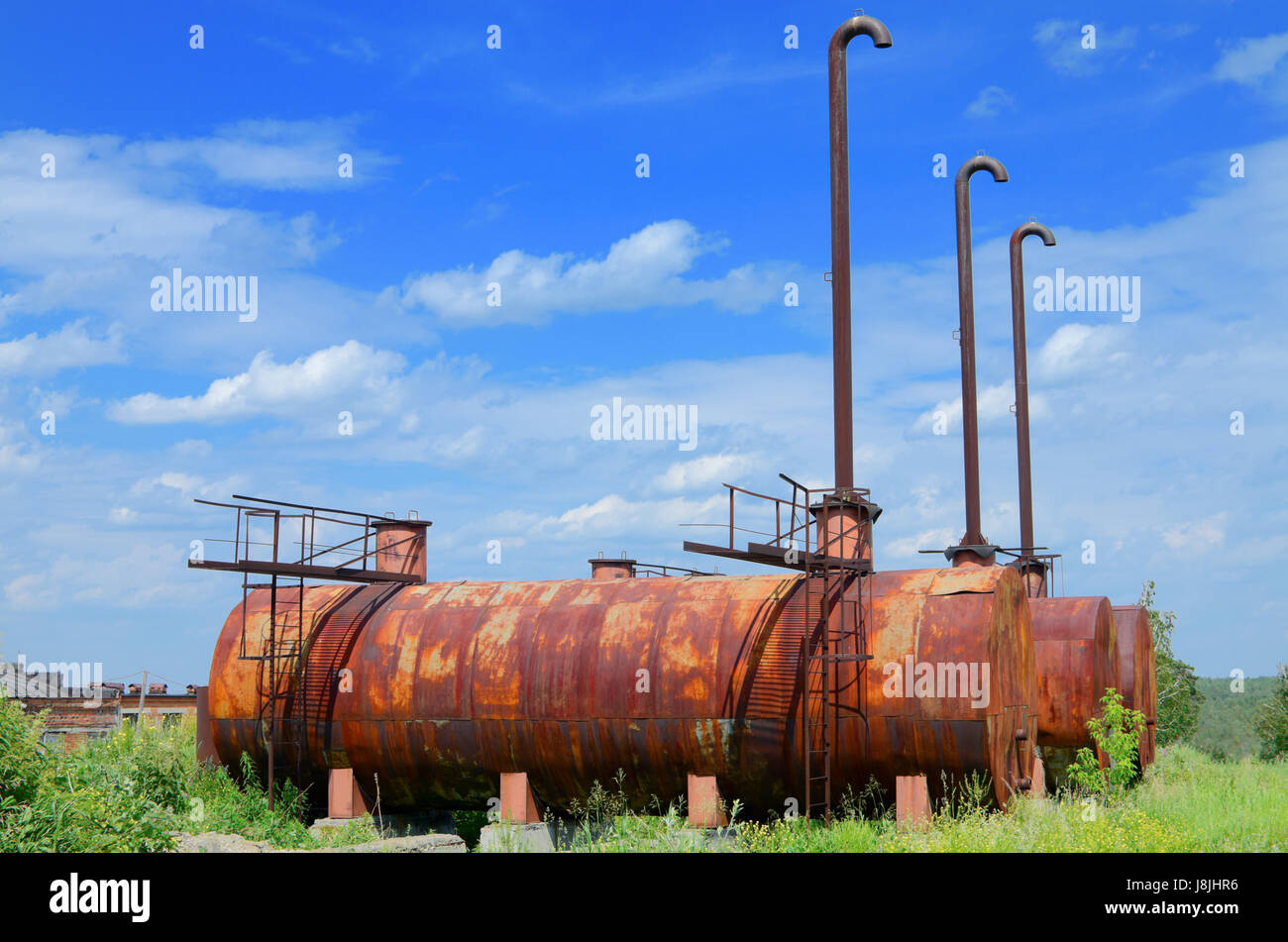 Humus tank hi-res stock photography and images - Alamy