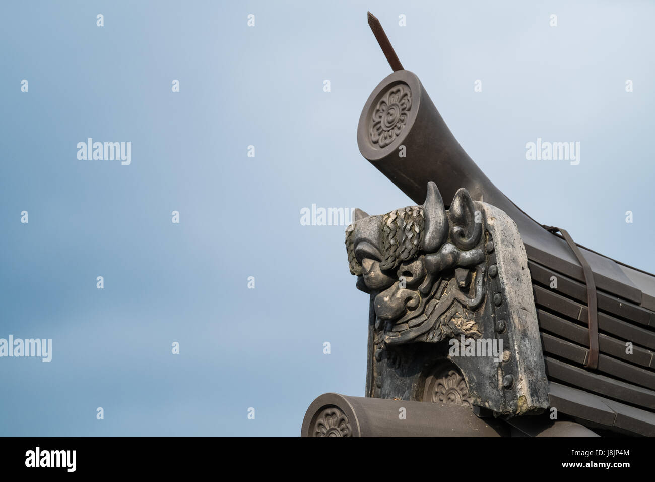 Traditional Japanese architecture and rooftop gargoyles Stock Photo - Alamy