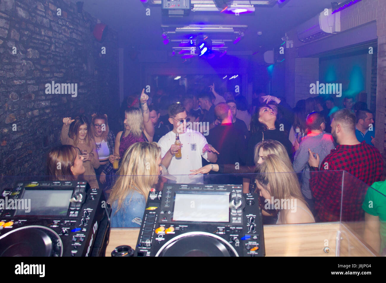 crowd group of people at party celebration festival Stock Photo - Alamy
