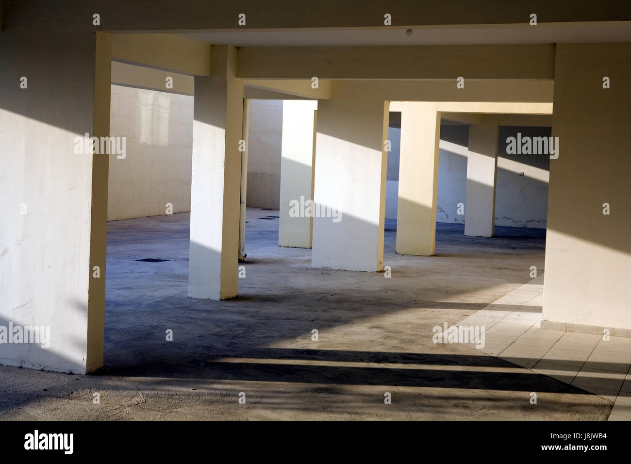 vacant garage with several parking spaces Stock Photo - Alamy