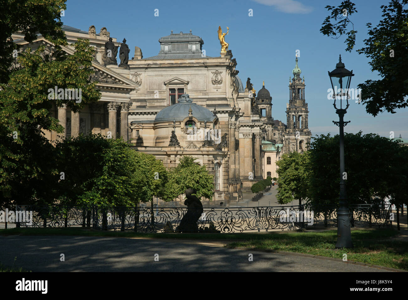 house, building, park, parkway, saxony, Dresden, house, building, city ...