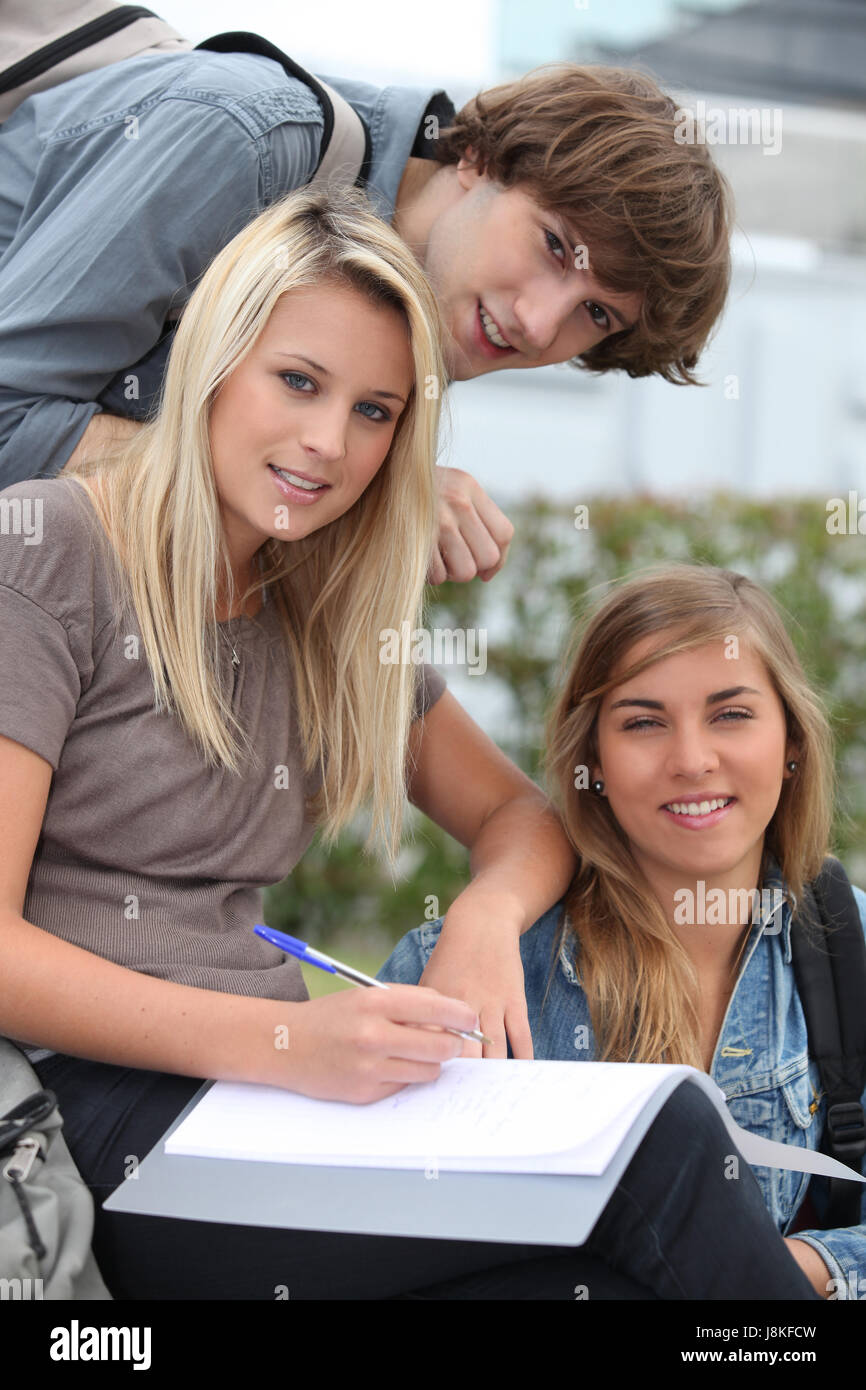 3people hi-res stock photography and images - Alamy