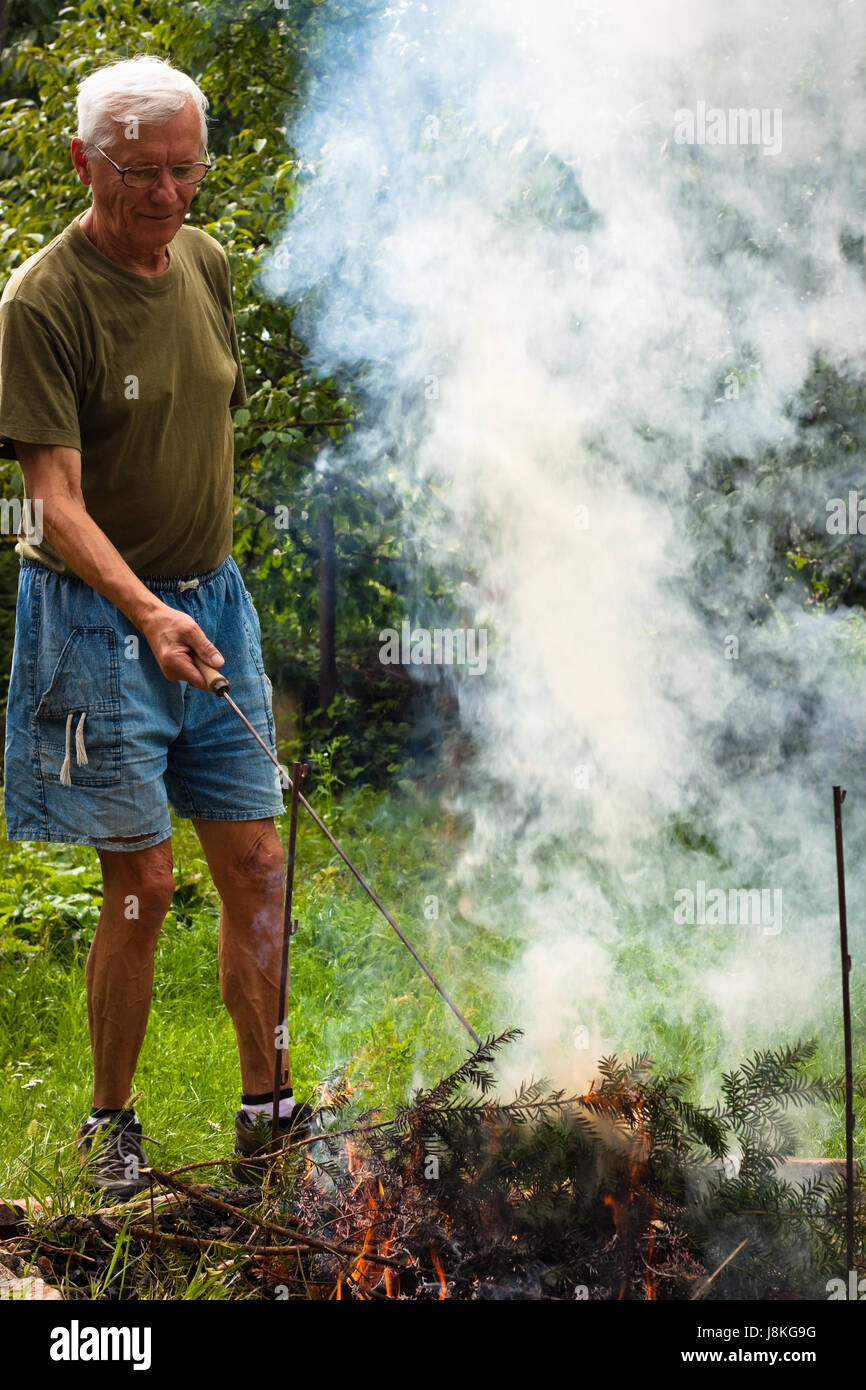 garden, fire, conflagration, campfire, elderly, bonfire, man, senior ...