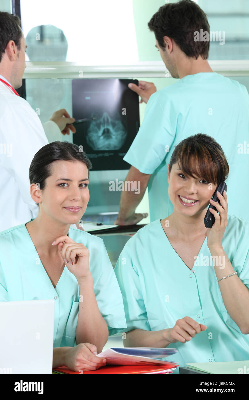 Doctor analyzing brain testing hi-res stock photography and images - Alamy