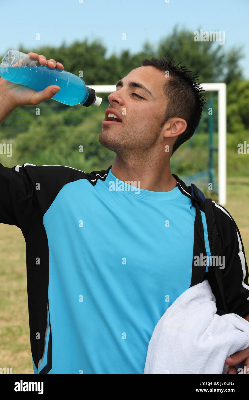drink, drinking, bibs, sport, sports, male, masculine, portrait, goal ...