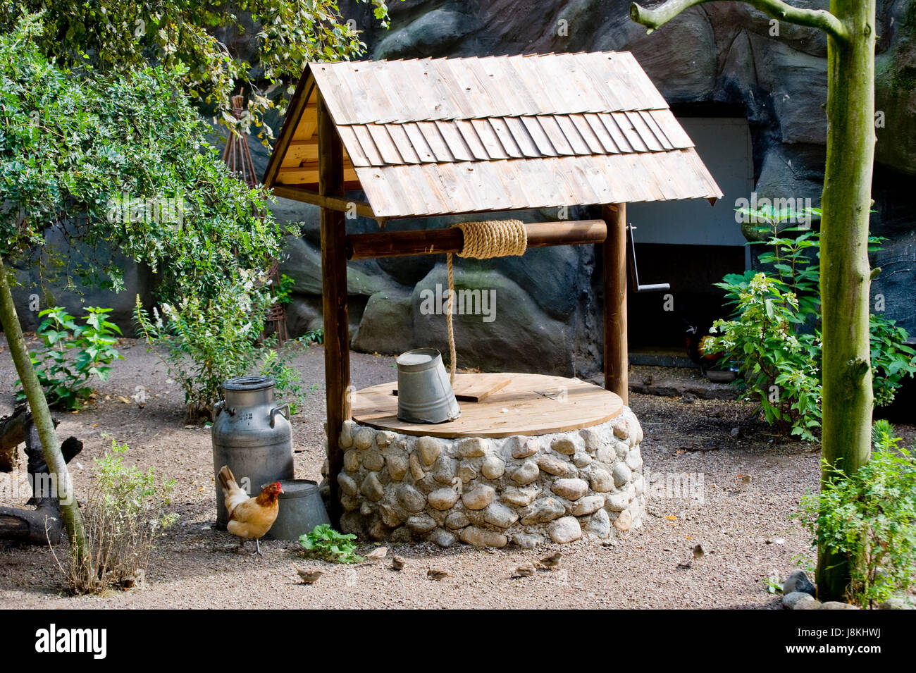Well in yard village hi-res stock photography and images - Alamy