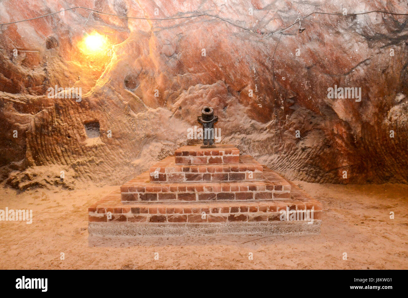 Interior of Khewra Salt Mine, Khewra, Punjab, Pakistan Stock Photo - Alamy
