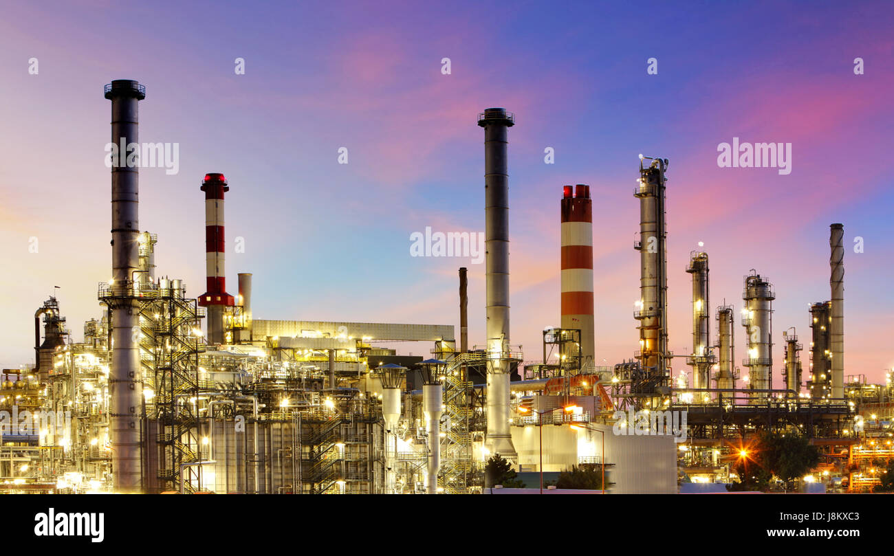 Oil refinery at twilight - factory Stock Photo - Alamy