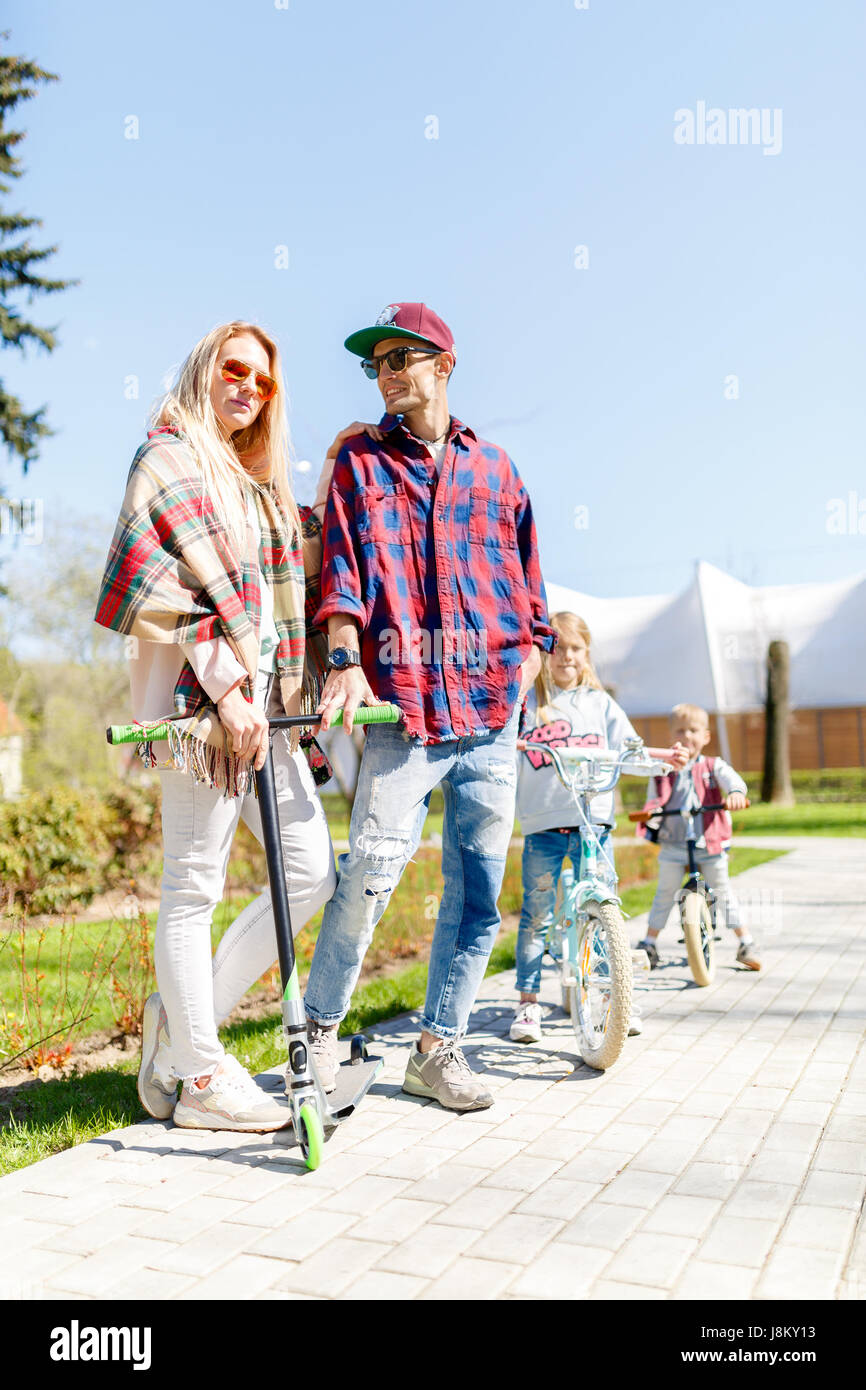 Family photo on spring vacation Stock Photo - Alamy