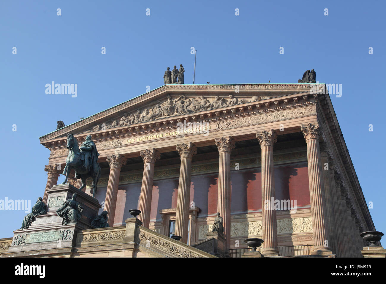 columns, anciently, berlin, building of historic importance, protection ...