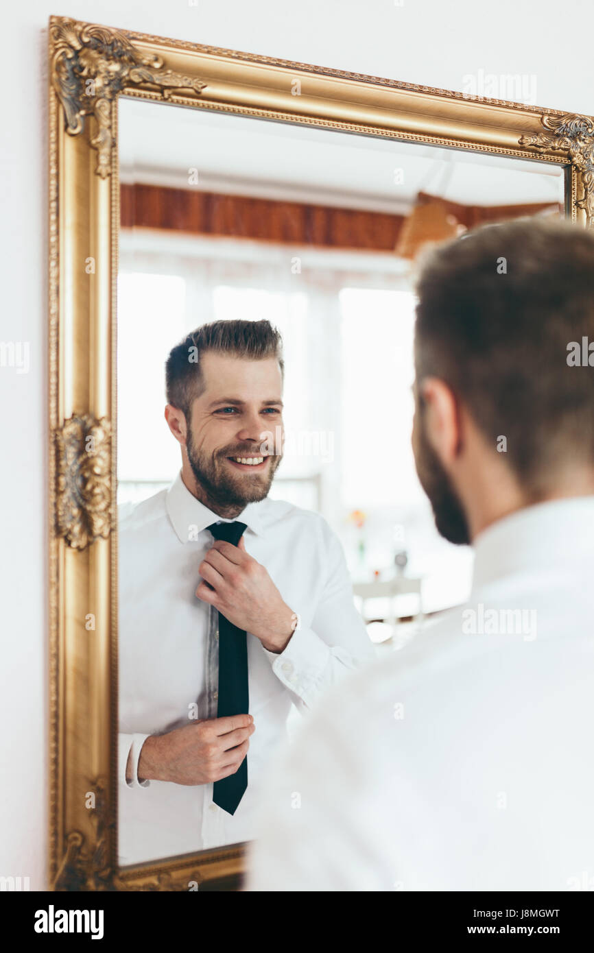 Man Getting Dressed Suit High Resolution Stock Photography and Images ...