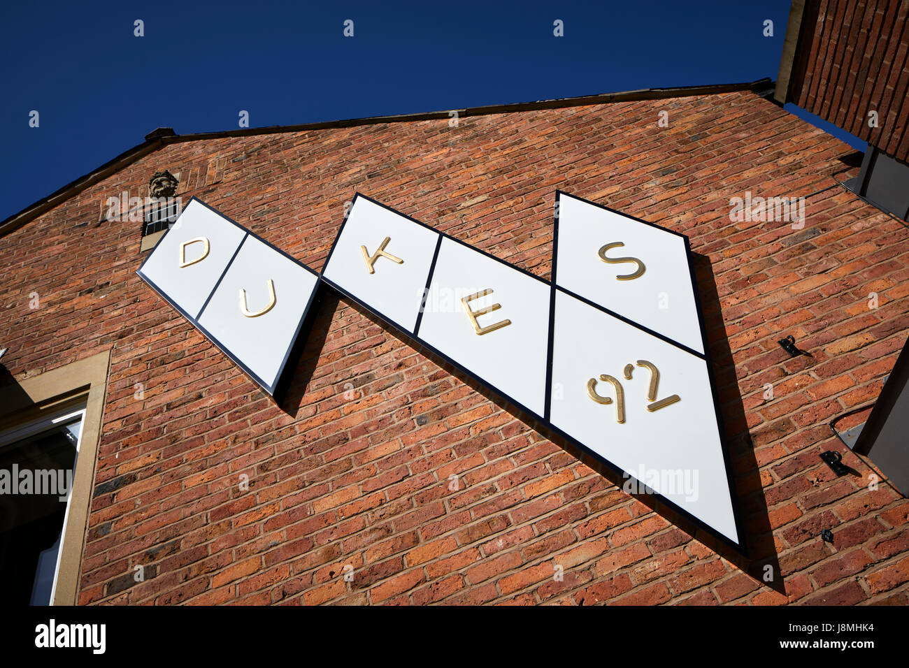 Dukes 92 landmark pub in Castlefield named after lock on Rochdale Canal ...