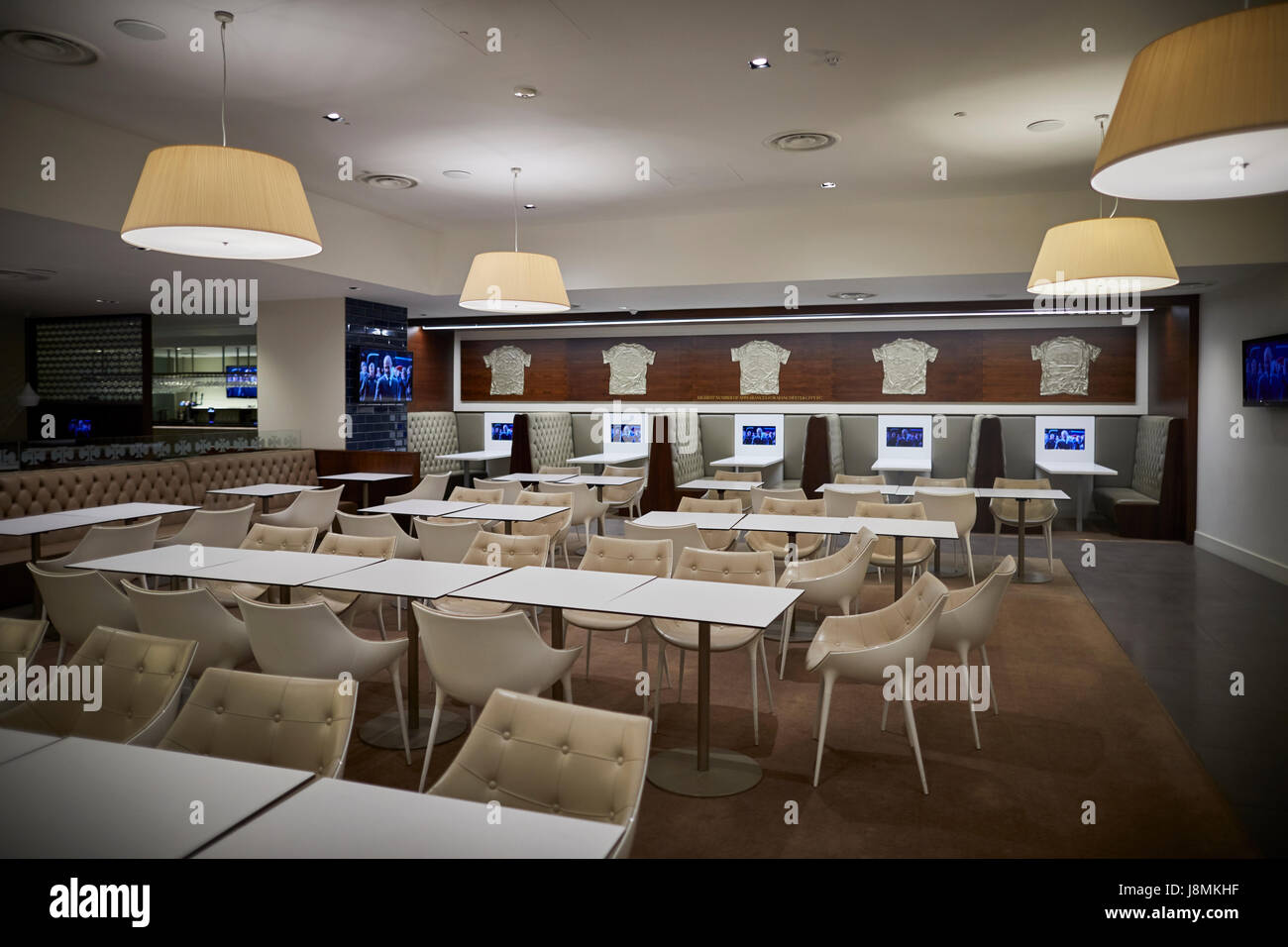 Etihad stadium england hi-res stock photography and images - Alamy