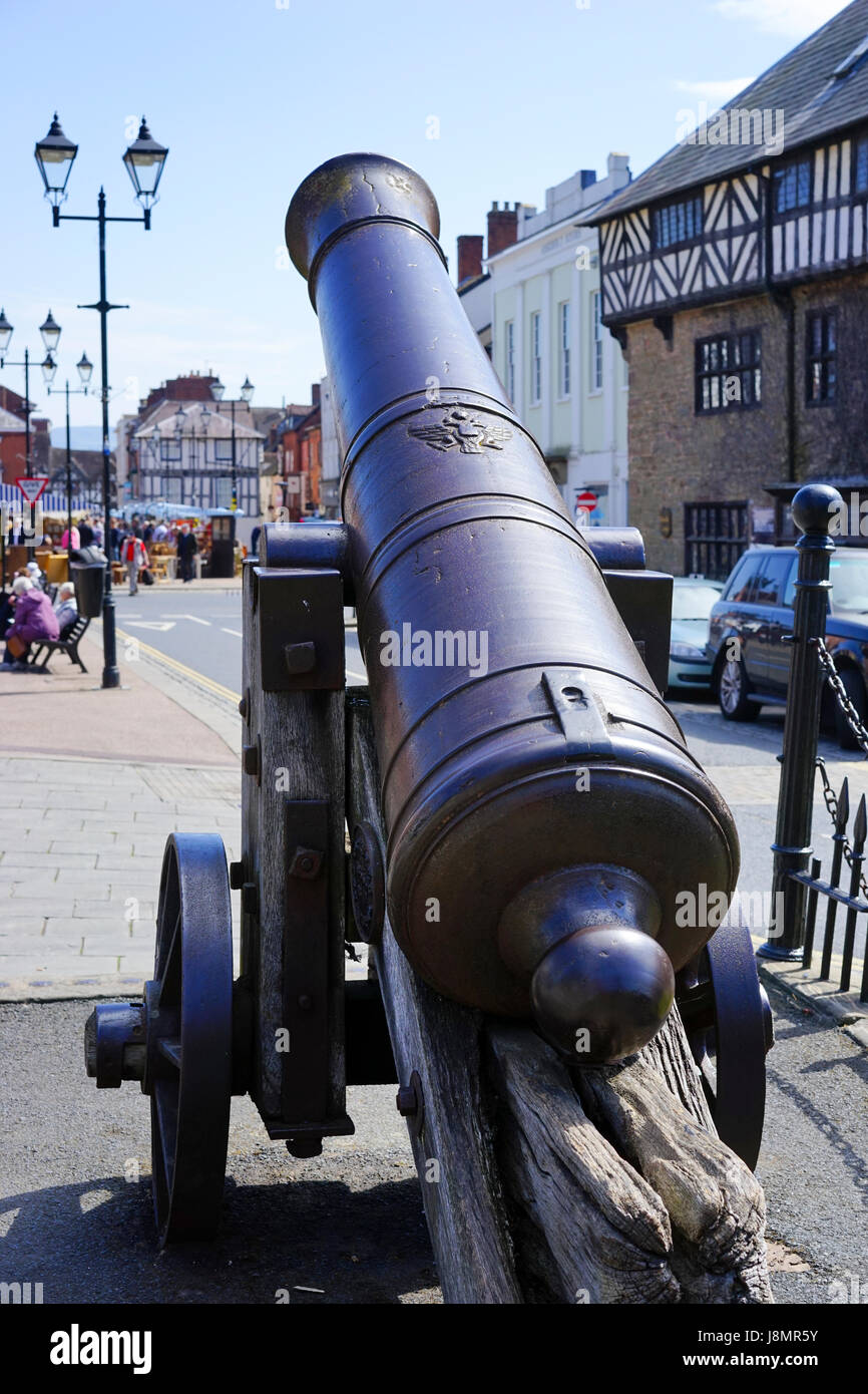 The Sevastopol Cannon outside Ludlow Castle, Ludlow, Shropshire, UK ...