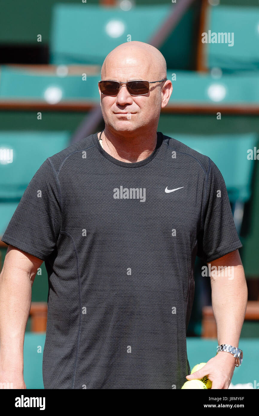 Andre agassi french open hi-res stock photography and images - Alamy