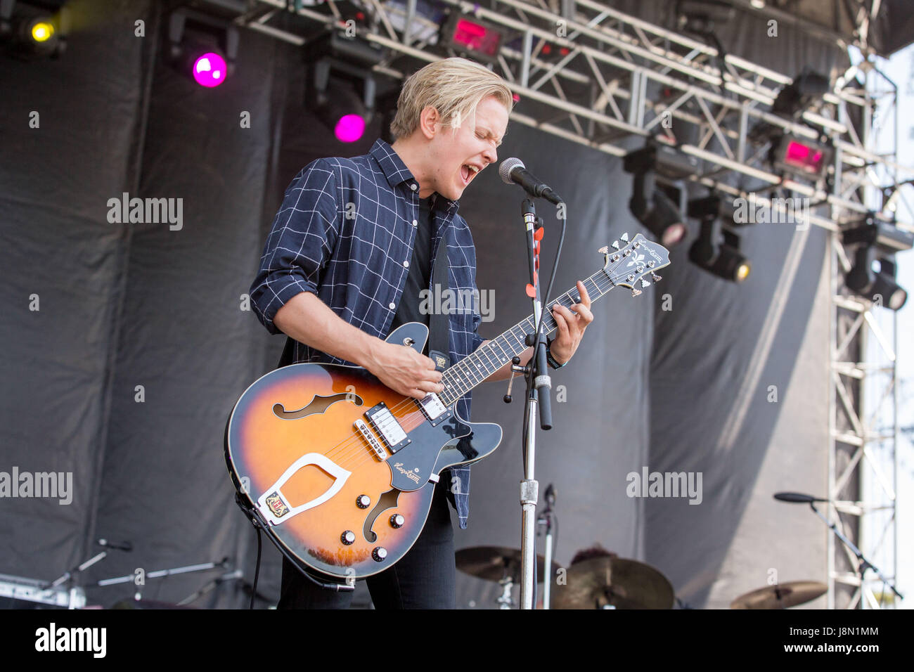 Napa, California, USA. 28th May, 2017. MAX BECKER of SWMRS during the ...